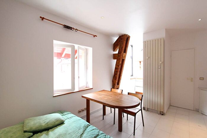 Appartement à louer - Grenoble, Centre-ville - 1 pièce