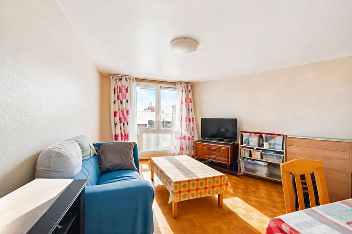 Vitry-sur-Seine, Stalingrad : Appartement 3 pièces à vendre