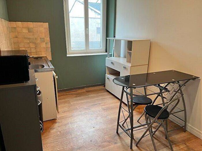 Barbâtre-Saint Remy-Verrerie, Reims : Appartement 1 pièce à louer