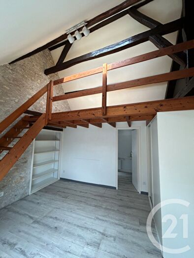 Appartement 1 pièce à louer à Étampes, Centre-Ville
