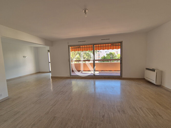 Hyères, Centre-ville : Appartement 4 pièces à louer