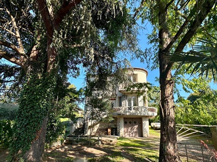 Maison à vendre - Nogaro - 7 pièces - 5 chambres