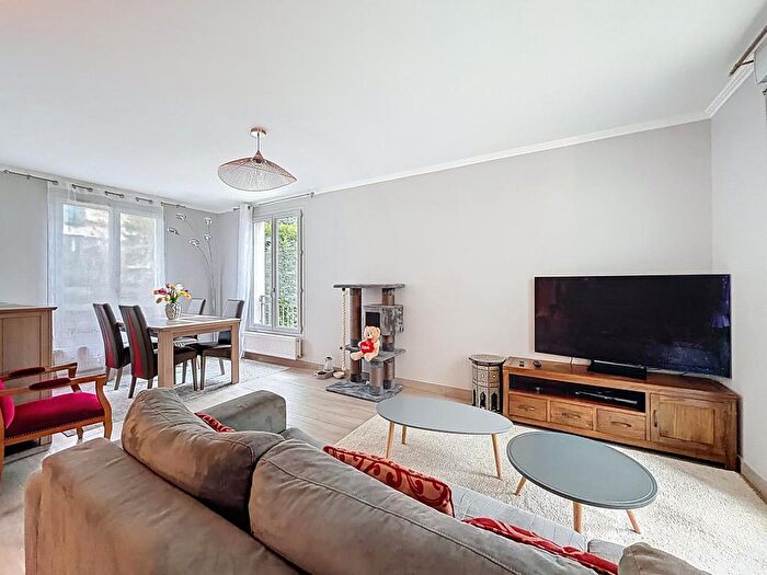 Maison à vendre - Guyancourt, Village - 4 pièces - 3 chambres