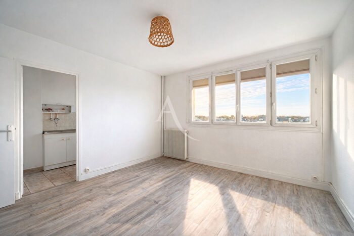 Saint-Maurice, Ecluse : Appartement 3 pièces à vendre
