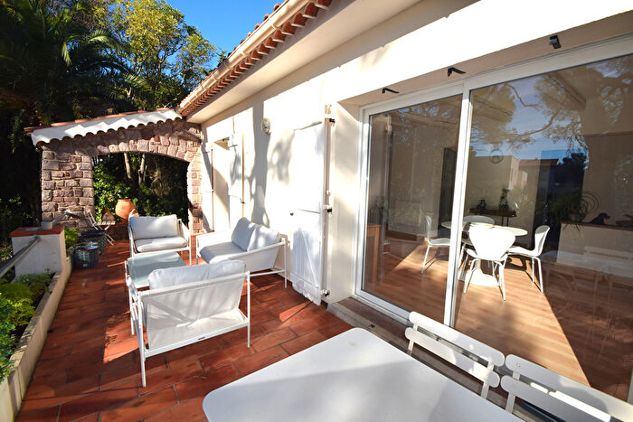 Maison à vendre - Saint-Raphaël, Boulouris - 3 pièces - 2 chambres