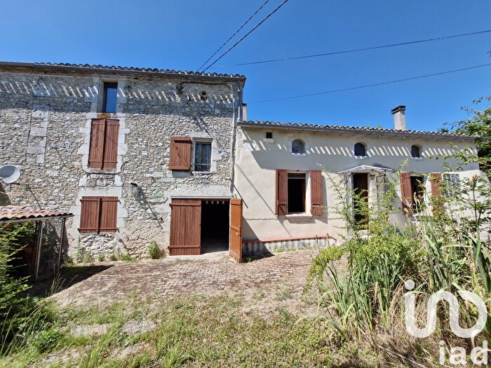 Maison à vendre - Saint-Aubin-de-Cadelech - 9 pièces - 5 chambres