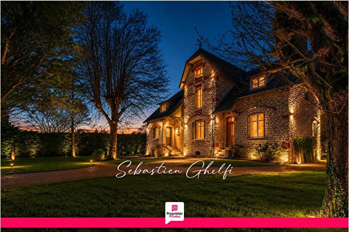 Maison 11 pièces à vendre à Romorantin-Lanthenay, Chailloux, Malicorne