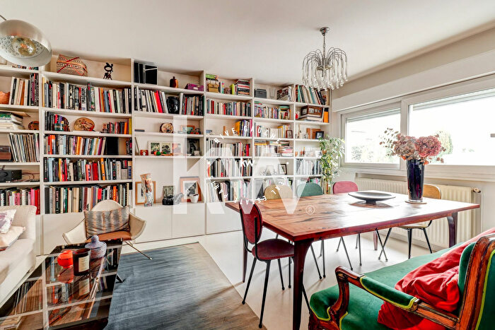 Maison à vendre - Vanves, Centre Saint-Rémy - 7 pièces - 5 chambres