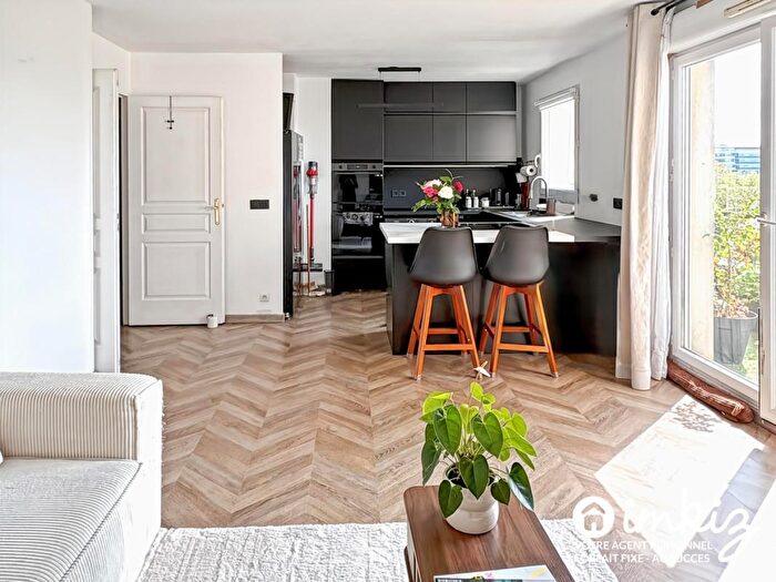 Appartement 3 pièces à vendre - Colombes, Charles de Gaulle