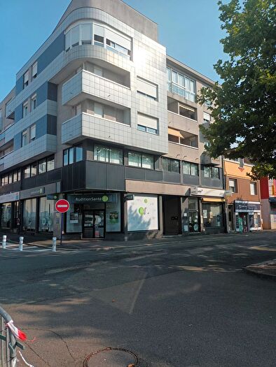 Appartement à vendre - Montceau-les-Mines, Centre-ville - 3 pièces - 2 chambres