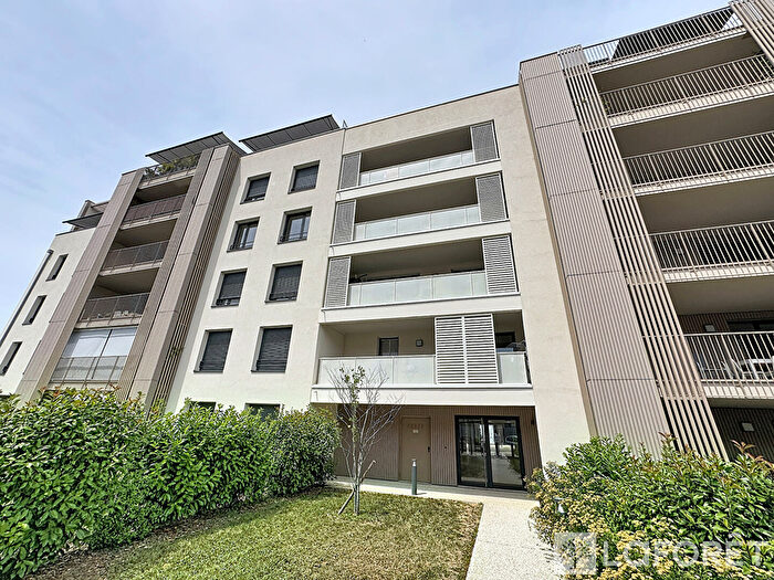 Appartement 4 pièces à Bourgoin-Jallieu, à vendre