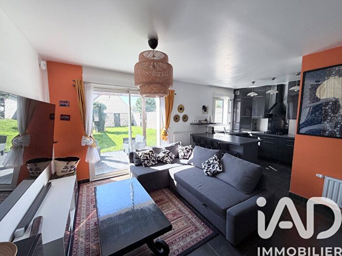 Maison à louer - Villevaudé - 6 pièces - 4 chambres