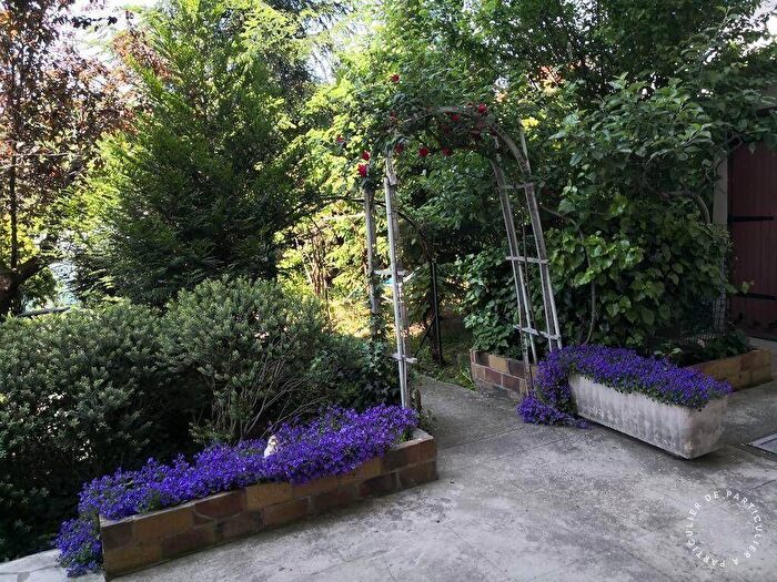 Appartement à louer - Joinville-le-Pont - 2 pièces - 1 chambre