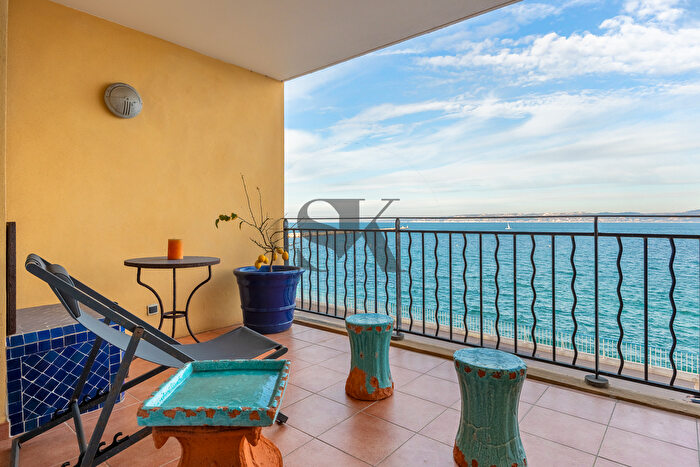 Appartement à vendre - Marseille e , Catalans, Pharo - 3 pièces - 2 chambres