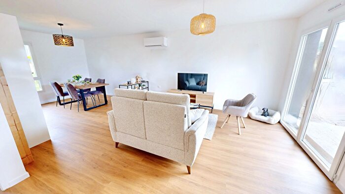 Maison à vendre - Saint-Méen-le-Grand - 2 pièces - 1 chambre