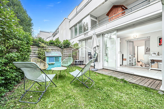 Appartement à vendre - Suresnes, Carnot, Gambetta - 4 pièces - 2 chambres