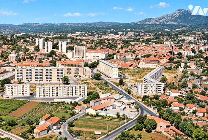 Aubagne, Passons, Verdun - Appartement 3 pièces à vendre