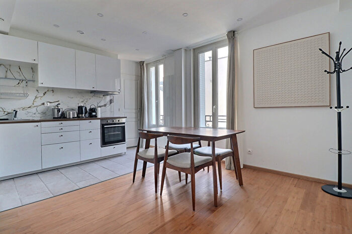Appartement à vendre - Colombes, Henri Martin Estienne dOrves - 2 pièces - 1 chambre