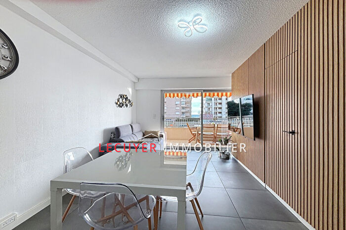 Appartement à vendre - Vallauris, Golfe Juan, Vieux Port - 4 pièces - 3 chambres