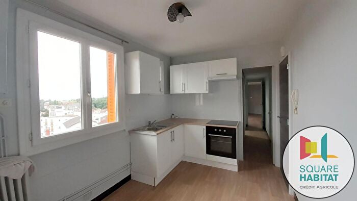 Appartement à louer - Châtel-Guyon - 2 pièces - 1 chambre