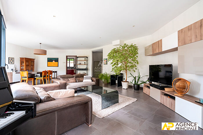 Maison 7 pièces à vendre à Maisons-Laffitte, Ouest