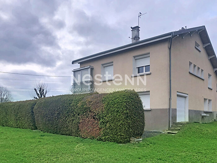 Maison à vendre - Montfaucon-en-Velay - 7 pièces - 3 chambres