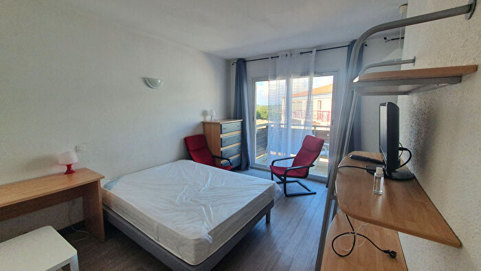 Appartement 1 pièce à Rochefort, Centre-ville, à vendre
