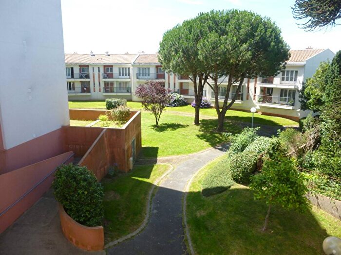 Appartement à louer - Saint André dOrnay-Pont Morineau, La Roche-sur-Yon - 3 pièces - 2 chambres