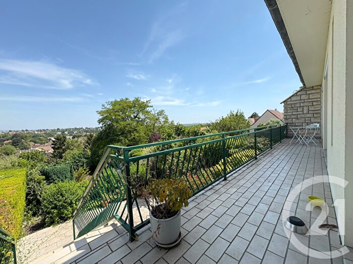 Maurecourt - Maison 7 pièces à vendre