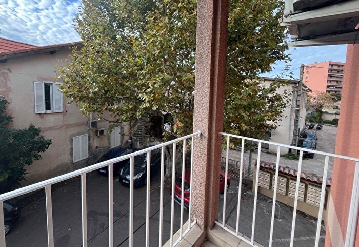 Appartement 1 pièce à Les Jardins de lEmpereur, Ajaccio, à louer