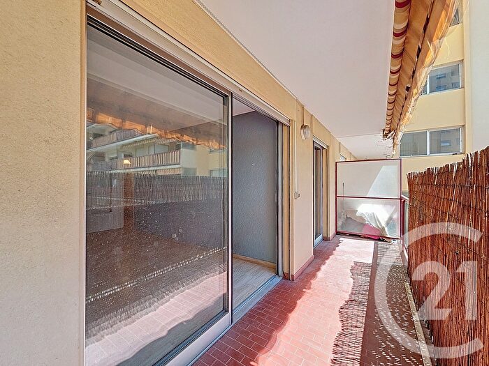 Appartement à vendre - Nice, Saint-Isidore - 2 pièces - 1 chambre