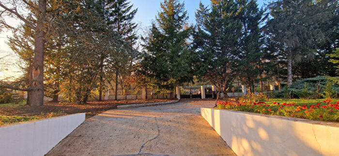 Maison à vendre - Neuville-sur-Oise - 7 pièces - 6 chambres