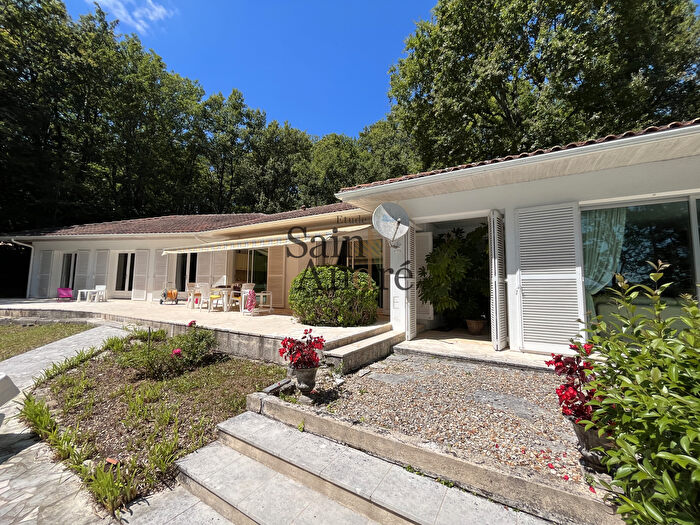 Maison à vendre - Garat - 5 pièces - 5 chambres