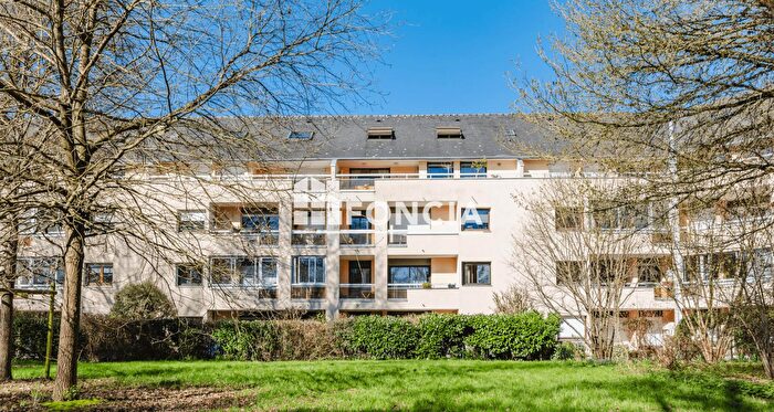 Appartement à vendre - Quartiers Sud-Ouest, Alma - 4 pièces - 3 chambres