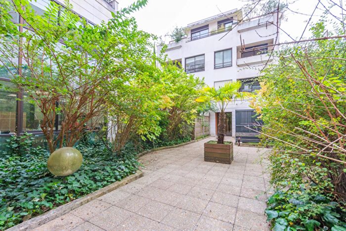 Appartement à vendre - Levallois-Perret, Trézel - 6 pièces - 5 chambres