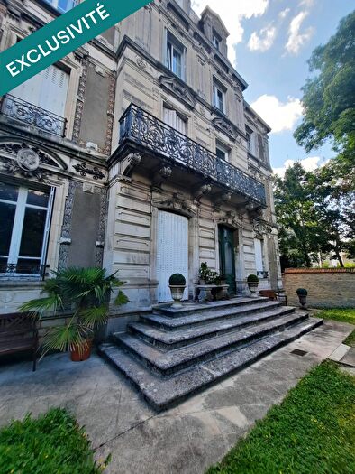 Maison à vendre - Chaumont, Centre-ville, Faubourg - 10 pièces - 5 chambres