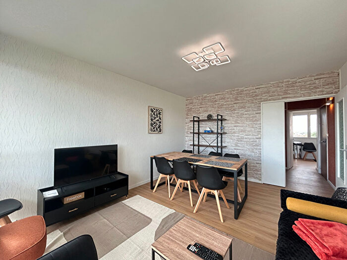 Reims, Neufchatel, Orgeval, Laon, Zola : Appartement 5 pièces à louer