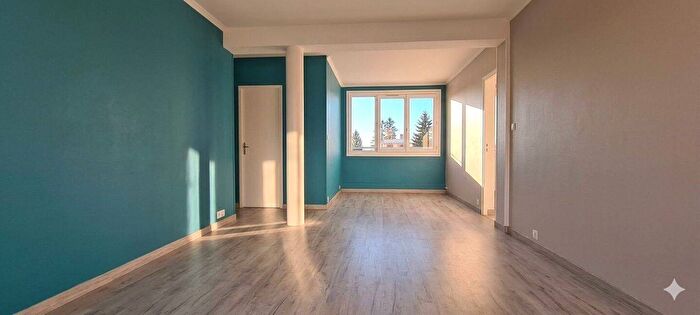 Europe-Remicourt, Saint-Quentin - Appartement 4 pièces à louer