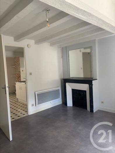 Aurillac - Appartement 1 pièce à louer