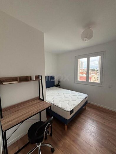 Appartement à louer - Toulon, Champs-de-Mars - 1 pièce - 1 chambre