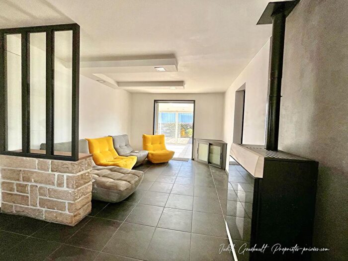 Ploumagoar : Maison 6 pièces à vendre