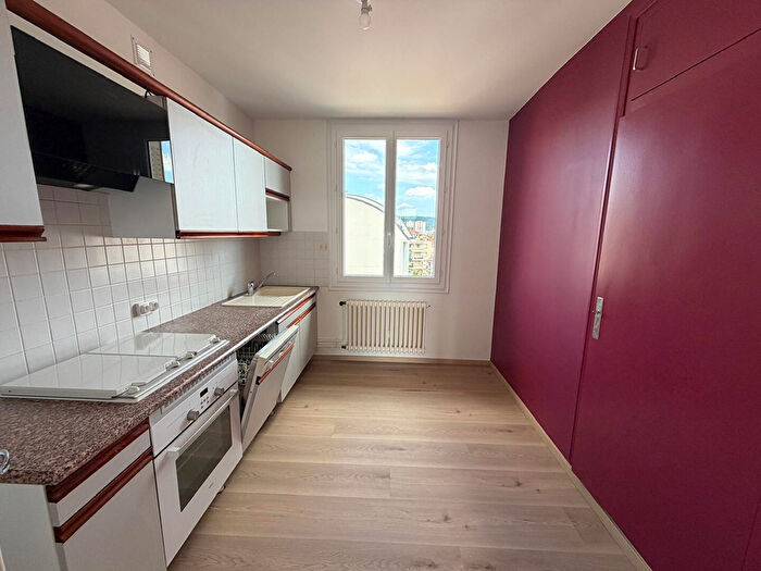 Clermont-Ferrand, Vallières, Sallins, Poncillon : Appartement 2 pièces à louer