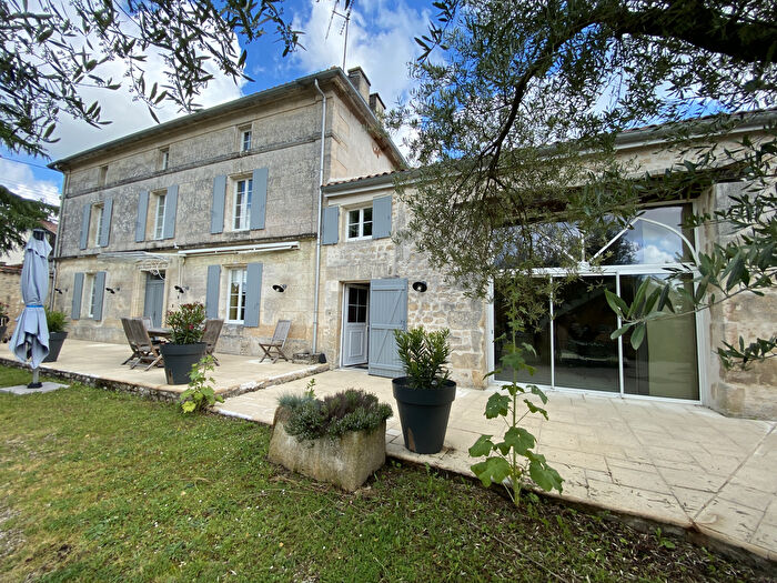 Fléac - Maison 7 pièces à vendre