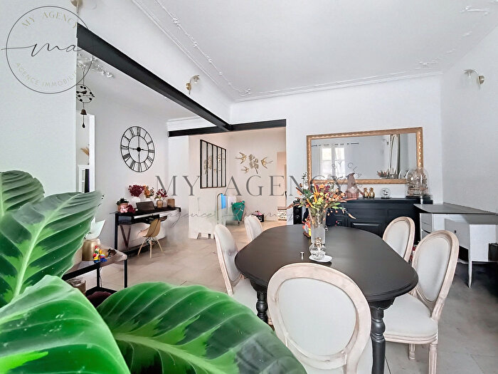 Maison à vendre - Nizas - 7 pièces - 6 chambres