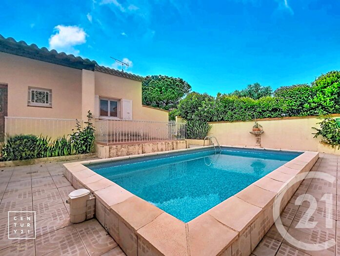 Saint-Estève - Maison 4 pièces à vendre