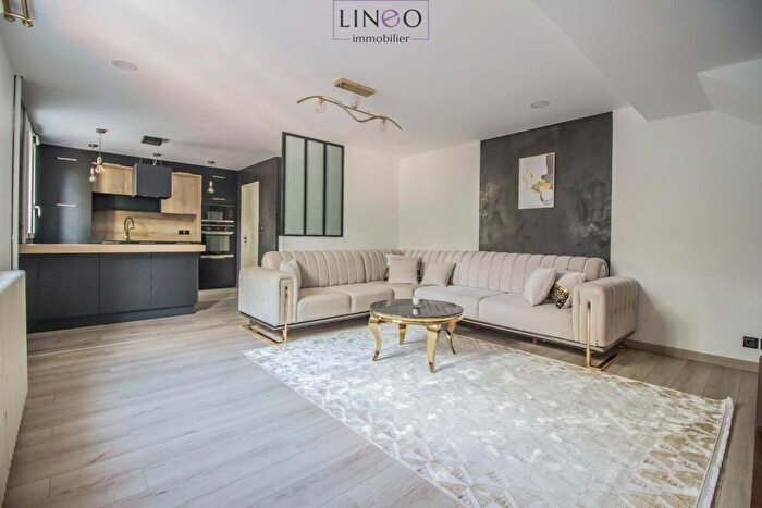 Maison 6 pièces à Choisy-le-Roi, Gondoles, à vendre