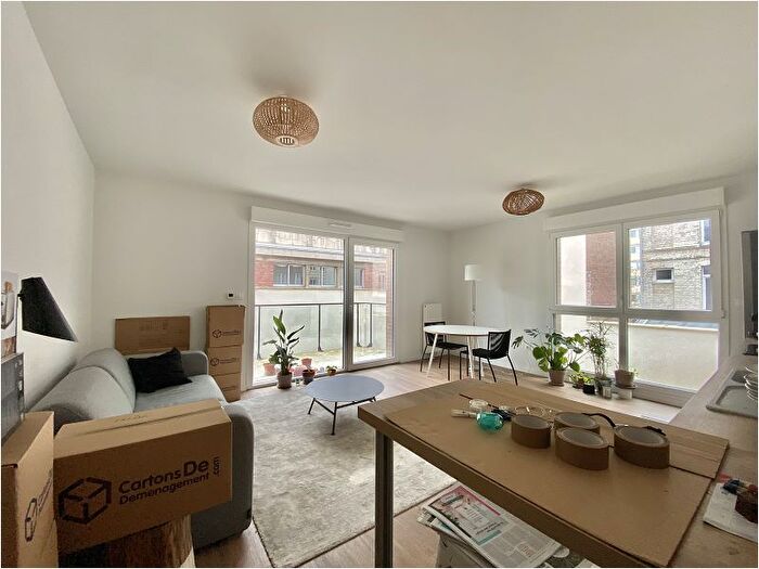 Lille, Saint-Maurice, Pellevoisin - Appartement 3 pièces à louer