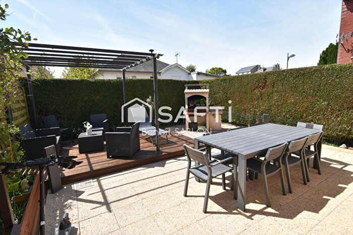 Maison 6 pièces à vendre - Saint-Romain-de-Colbosc