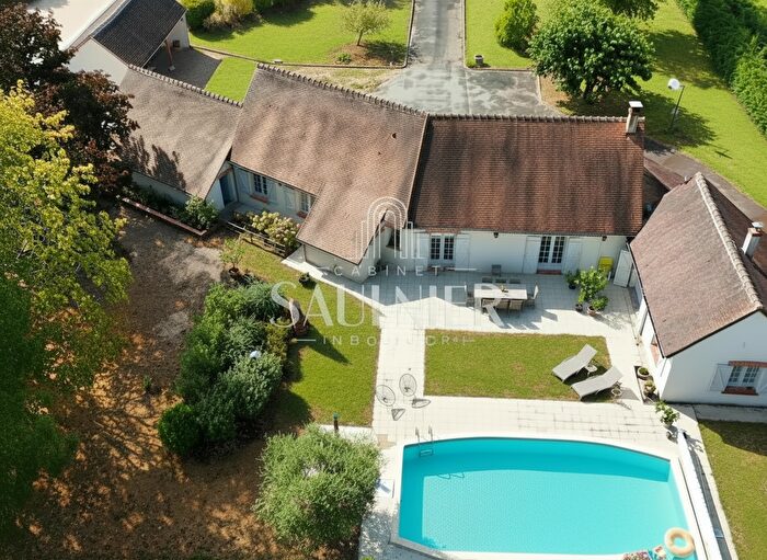Maison 7 pièces à Fresnes, à vendre