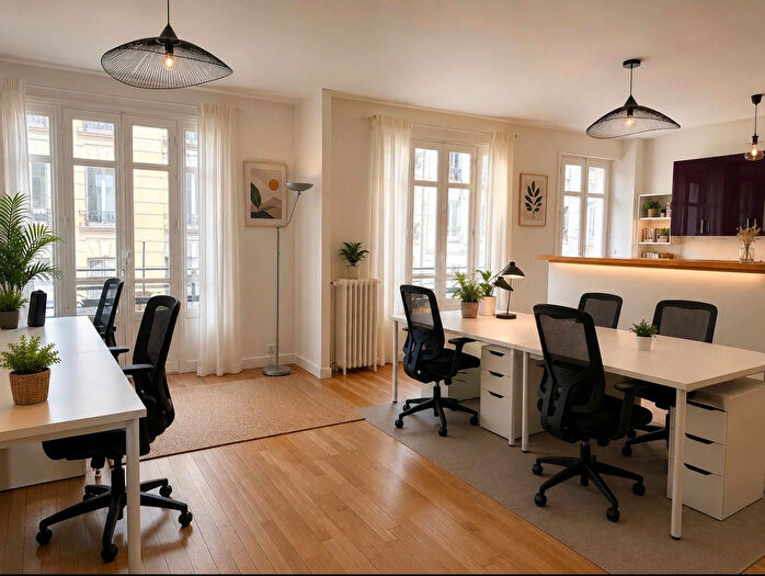 Appartement 3 pièces à vendre à Versailles, Chantiers